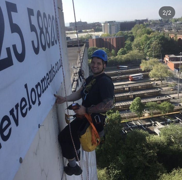 Banner-Installation | Height Tech Industrial Abseiling